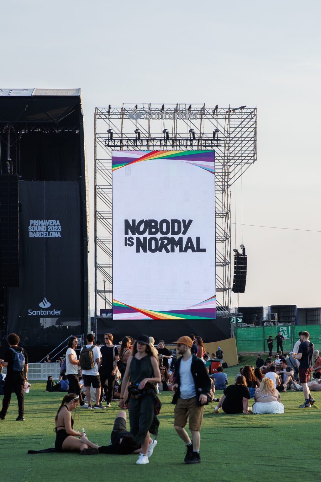 Nobody is Normal – Fundació Primavera Sound